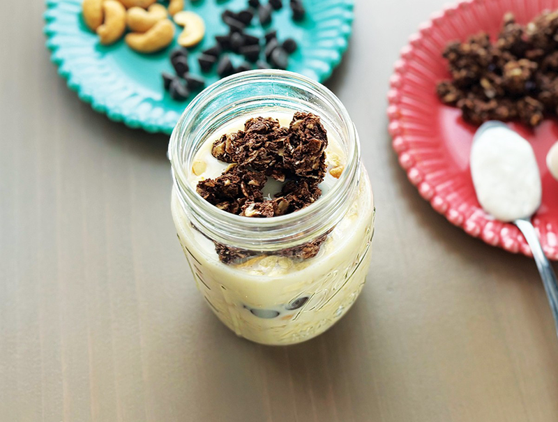 May/June 2025 Online Extra - Instant Cocoa Oatmeal Jars